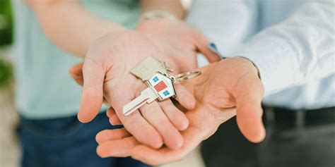 Mi Esposo Me Convenció De Vender Nuestra Casa Me Sorprendió Descubrir