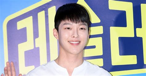 Td포토 장기용 훈훈한 손인사