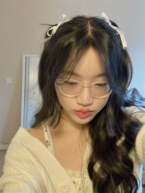 Half Up Half Down Pigtails With Ribbon In Long Hair Styles Bow Hairstyle Hair Styles