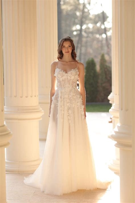 Edna Model Nurcan Ege