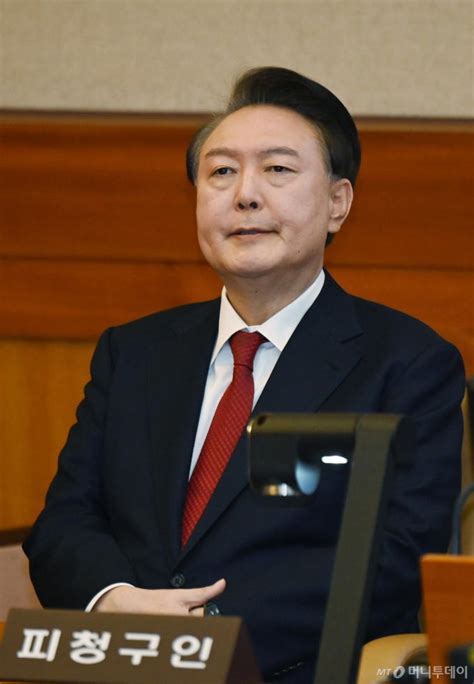 조기대선 생각 안해국민의힘 윤 대통령과 결별 못하는 이유