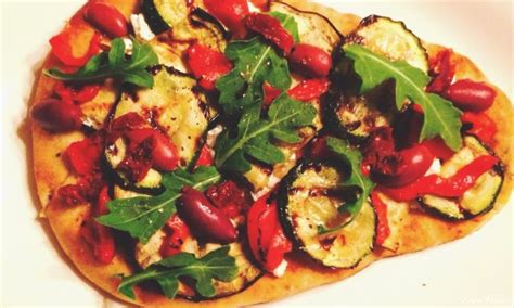 Easy To Create Rustic Veggie Loaded Easy Pizza Recipe Creative Living