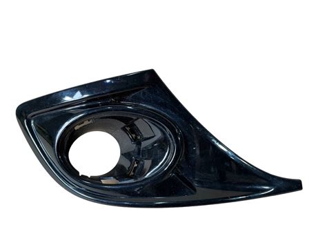 PRAWA KRATKA ZDERZAKA RENAULT MEGANE III LIFT