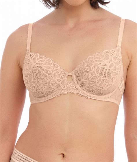 148001 Бюстгальтер в магазинах Corsete