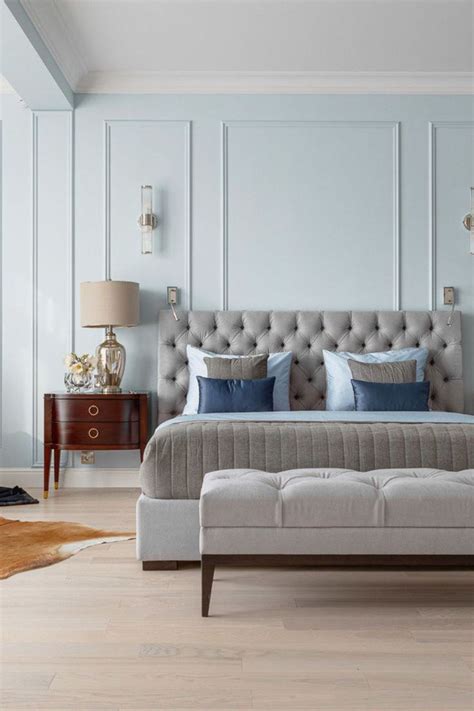 молдинги в интерьере Luxurious Bedrooms Orac Decor Chaise Lounge