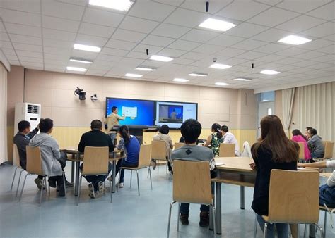 一款≥10路视频输入8路音频输入的录播主机特点解析影视工业网 幕后英雄app