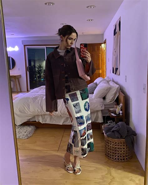 Lydia Nights Feet