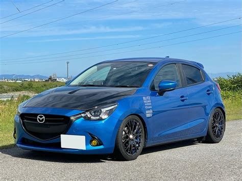 Toyoshima Craft クーリング カーボンボンネット のパーツレビュー デミオのんちﾟωﾟﾉ みんカラ