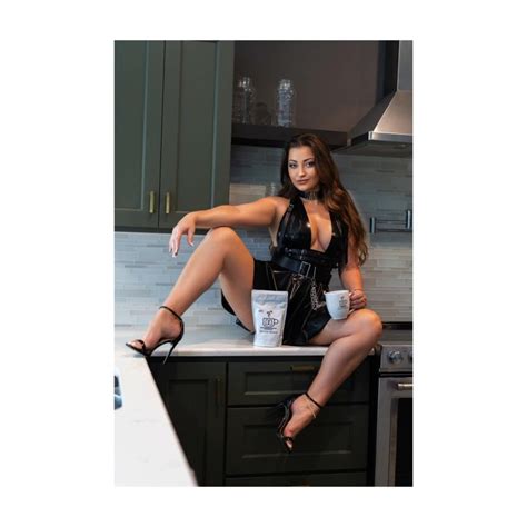 Dani Daniels Biography Age Height Career And Body Measurements