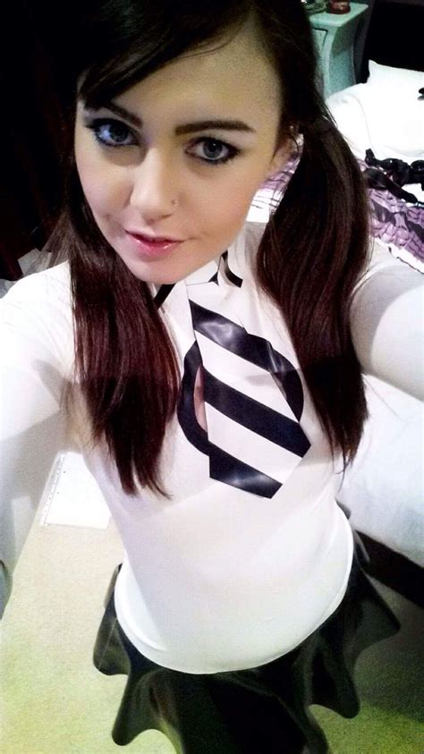 Luscious Latex Gallery 7 35