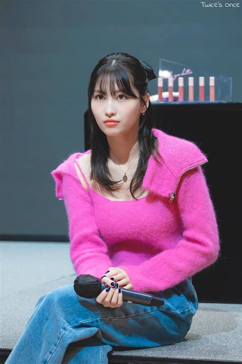 221116 Twice Momo Kpopping