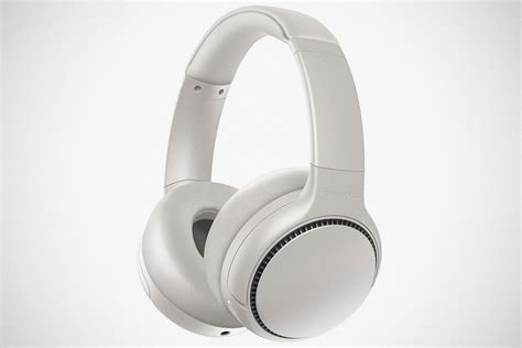 Bass Heads May Want To Check Out Panasonics New Wireless Headphones