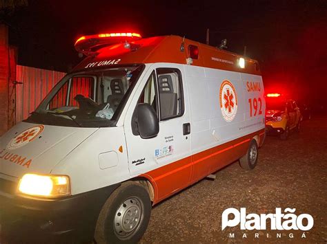 Marido Viaja E Esposa Resolve Dar Um Passeio Porém Acaba Sendo