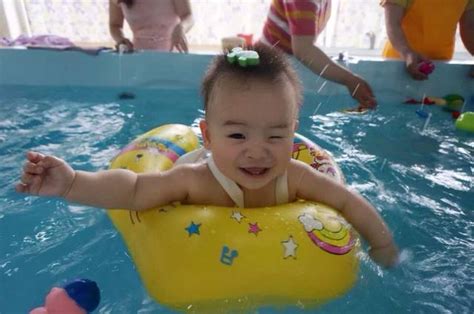 孩子一岁八个月不会说话 一岁四个月不会说话 随意云