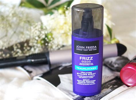 Changing It Up With Some Loose Curls