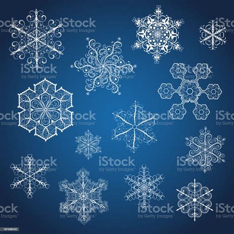 세트마다 Snowflakes 0명에 대한 스톡 벡터 아트 및 기타 이미지 0명 12월 겨울 Istock