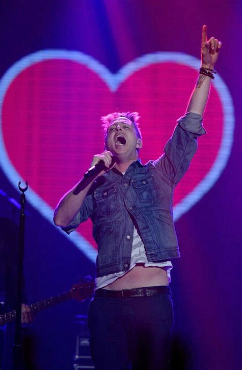 Pin Oleh Alison Owen Maiuzzo Di Ryan Tedder Ryan Tedder One Republic