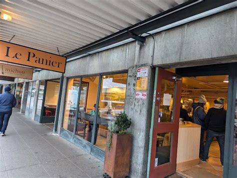 Le Panier The Very French Bakery In Seattles Pike Place Market