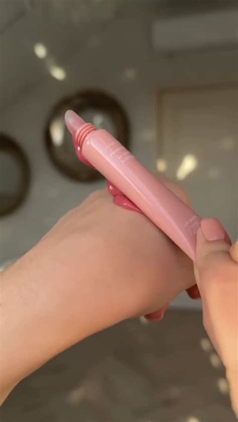 Декоративна косметика та побутова хімія Звенигородка Новинка від