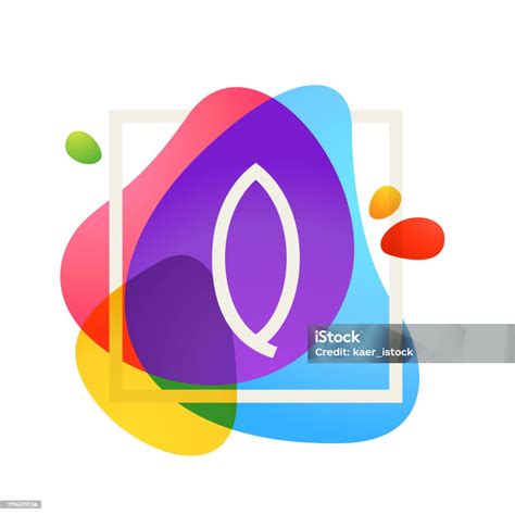 수채화 스플래시 배경에서 사각형 프레임의 O 편지 로고 고풍스런에 대한 스톡 벡터 아트 및 기타 이미지 고풍스런 다중 색상 다층 효과 Istock