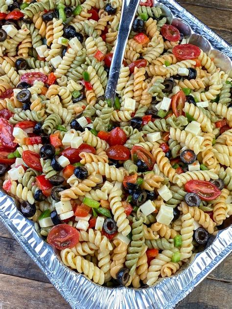 Rainbow Rotini Pasta Salad With Pepperoni At Christiana Shepherd Blog