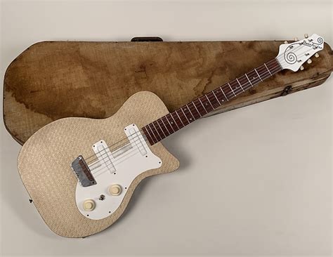 1954 First Series Prototype Danelectro Reverb Uk