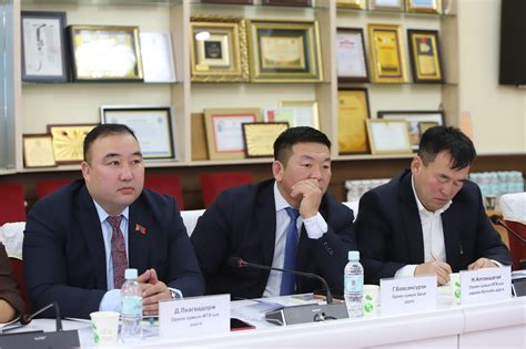 Сэлэнгэ түмэн 🇲🇳🇲🇳🇲🇳 Сэлэнгэ аймгийн 17 сумын ИТХ ын дарга Засаг дарга Нарийн бичгийн дарга