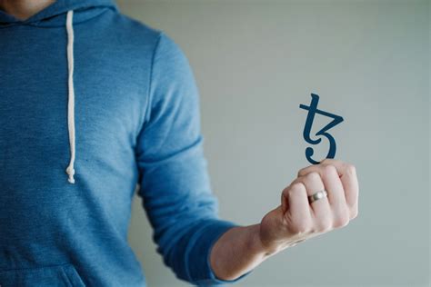 Three Altcoins Show Price Anomalies What Does It Mean