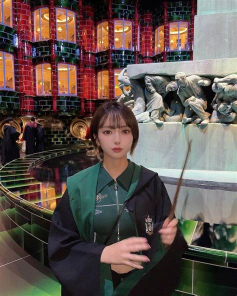 Erenaさんのインスタグラム写真 Erenainstagram「🧙 ハリポタコラボの服きて 2度目ましてのとしまえん🪄🐍💚