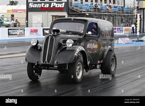 Nick Hewison Ford Fordson Short Fuse Gasser Circus Dragstalgia