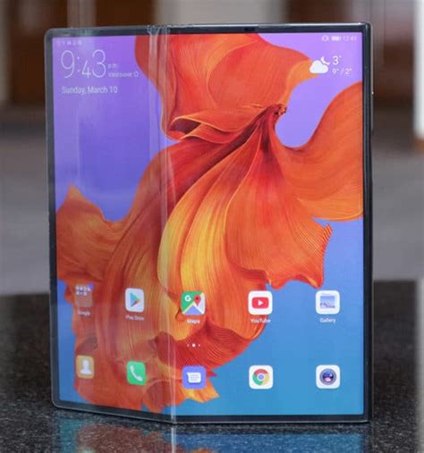 Huawei Mate X First Look Answering The Burning Questions Gadgetmatch