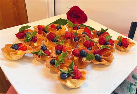 Cracked Featuring Fruit Tarts In Ginger Tuile Cups A Wonderland Of