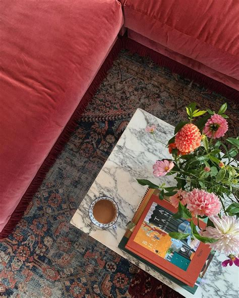25 Creative Living Room Decor Ideas To Reinvent Your Space