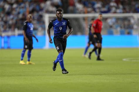 Sorpresas Con Posible 11 Titular De Honduras Ante El Salvador
