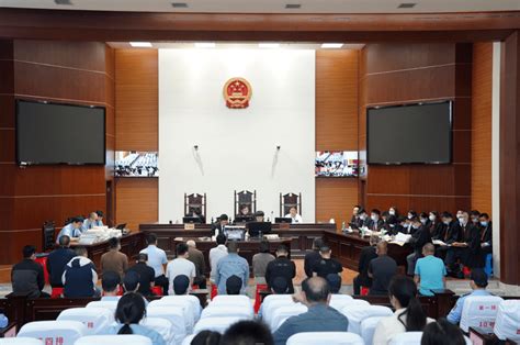 于都法院公开开庭审理一起涉32名被告人、赌资累计达数千万元的开设赌场、赌博案 曾某 组织 机关