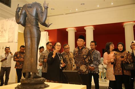 Menko PMK Resmikan Pembukaan Kembali Museum Nasional Indonesia Swarajombang