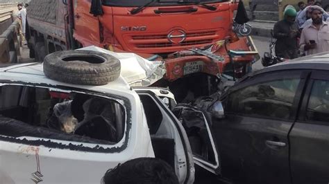 Gt Road Accident Causes Several Deaths And Critical Injuries Incpak