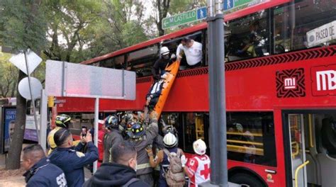 Fiscalía Cdmx Abre Carpeta De Investigación Por Choque Entre Metrobús Y