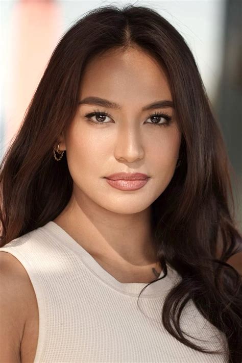 Samantha Richelle Profile Images — The Movie Database Tmdb