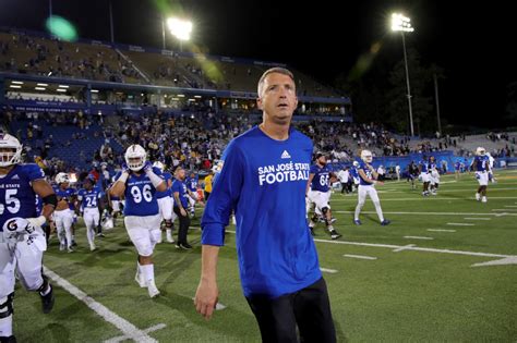 Sjsu Football Returns To Field For First Time After Teammates Death