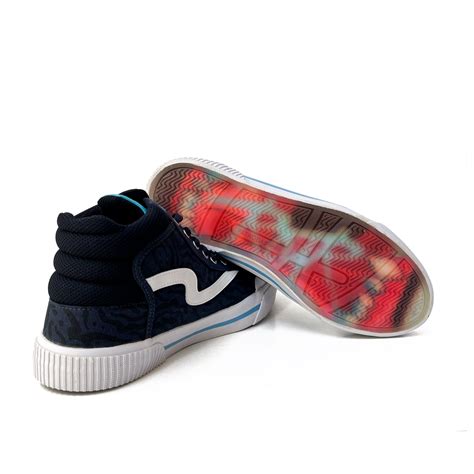 Kolaborasi Eksklusif Patrobas X Evos Patrobas