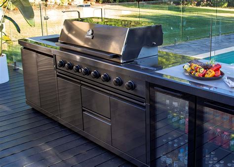 10 High End Bbq Outdoor Kitchens Luxury Grilling Spaces Outdoor Bbq