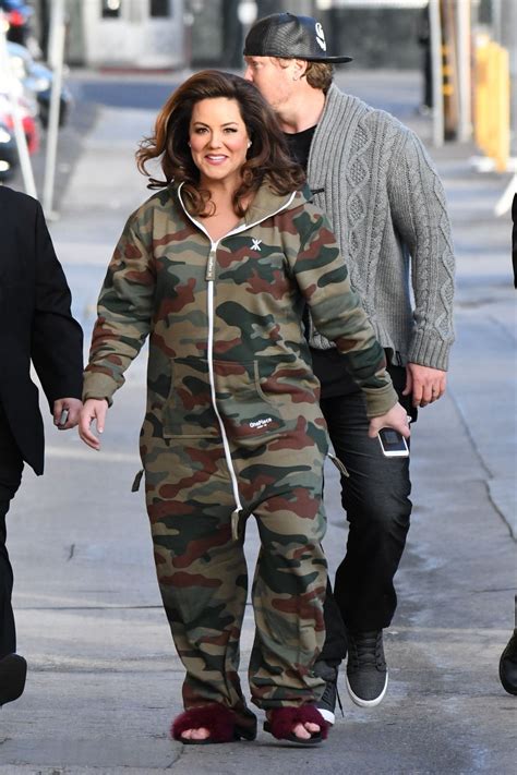 Katy Mixon Arrives At Jimmy Kimmel Live In Hollywood 01172017