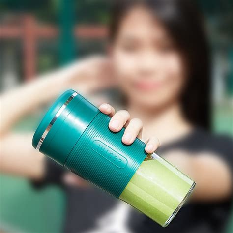 Máy Xay Sinh Tố Cầm Tay Juicer Dung Tích 300ml Pin 3000mah Công Suất