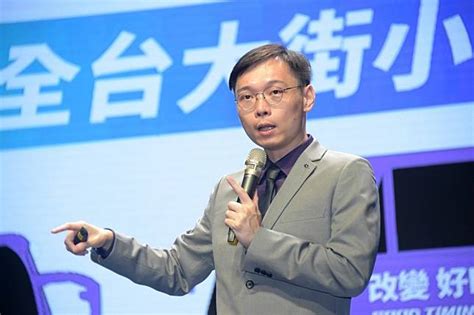 藍白挖洞互嗆 郭辦插針狠酸：民主初選投票若少於連署「侯友宜乾脆退選」 上報 Line Today