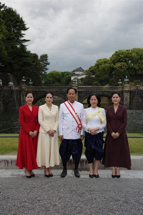 Khmernote Khmernote Added A New Photo