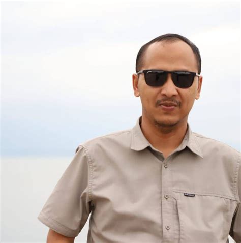 About Iwan Setiawan S H Medium