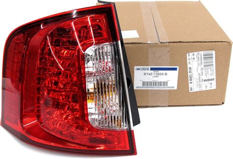 Ford Rear Lamp Assembly Bt4z 13405 B Dome Lights Amazon Canada