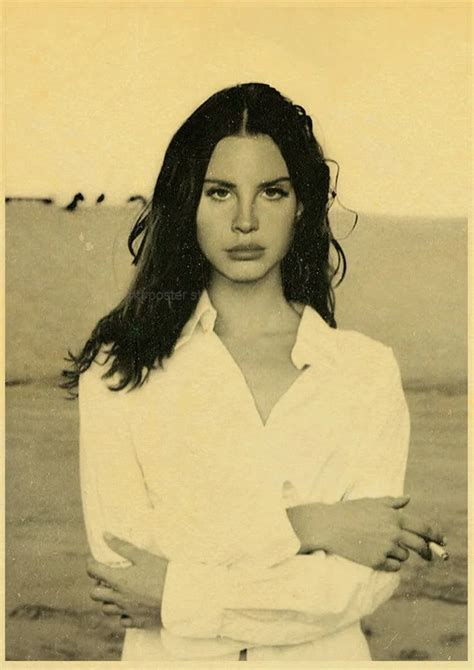Pósteres del álbum de la cantante Lana Del Rey Born To Paradise