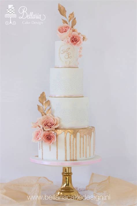 Gouden Drip Bruidstaart Bellaria Cake Design